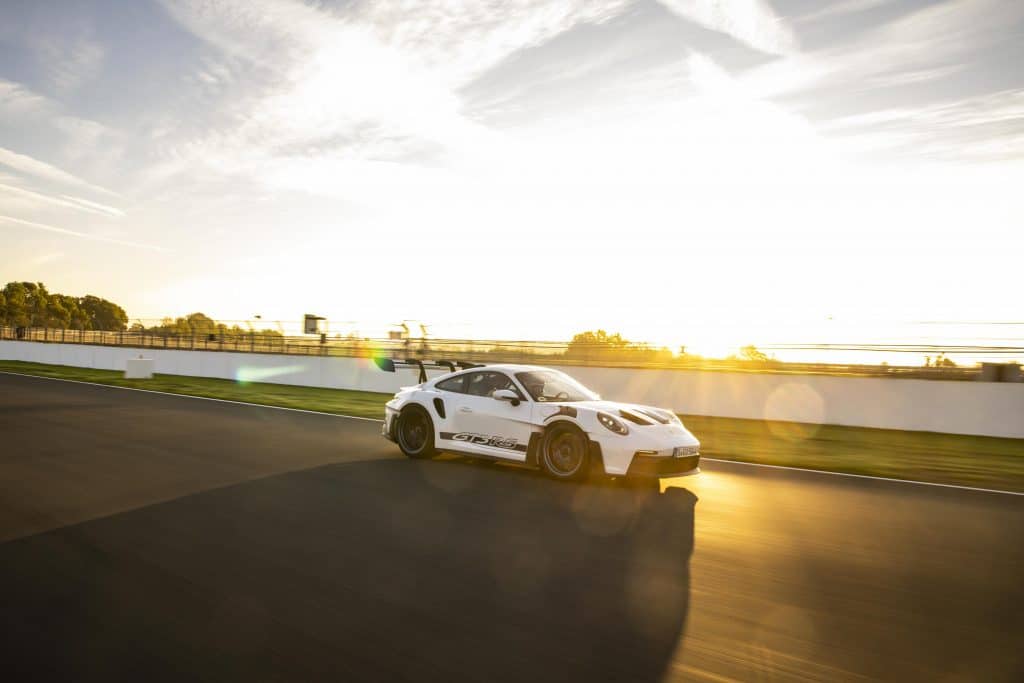 Porsche 911 992 GT3 RS in White (11) | Porsche Knowledge