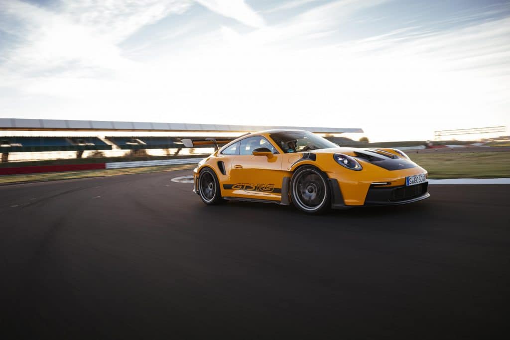 Porsche 911 992 GT3 RS in Yellow (6) | Porsche Knowledge